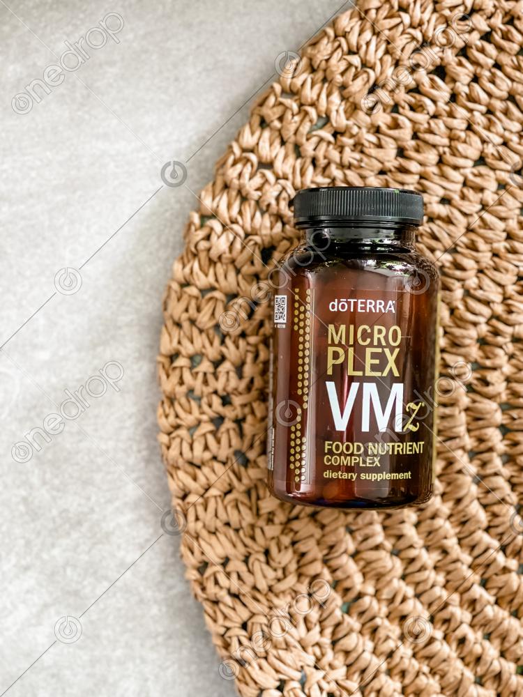 LLV | Microplex VMz Food Nutrient Complex Stock Photo by Jess Tunis